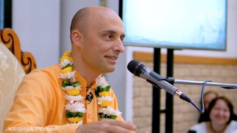 Lecture by Vatsala Prabhu with English translation – Toronto Yatra